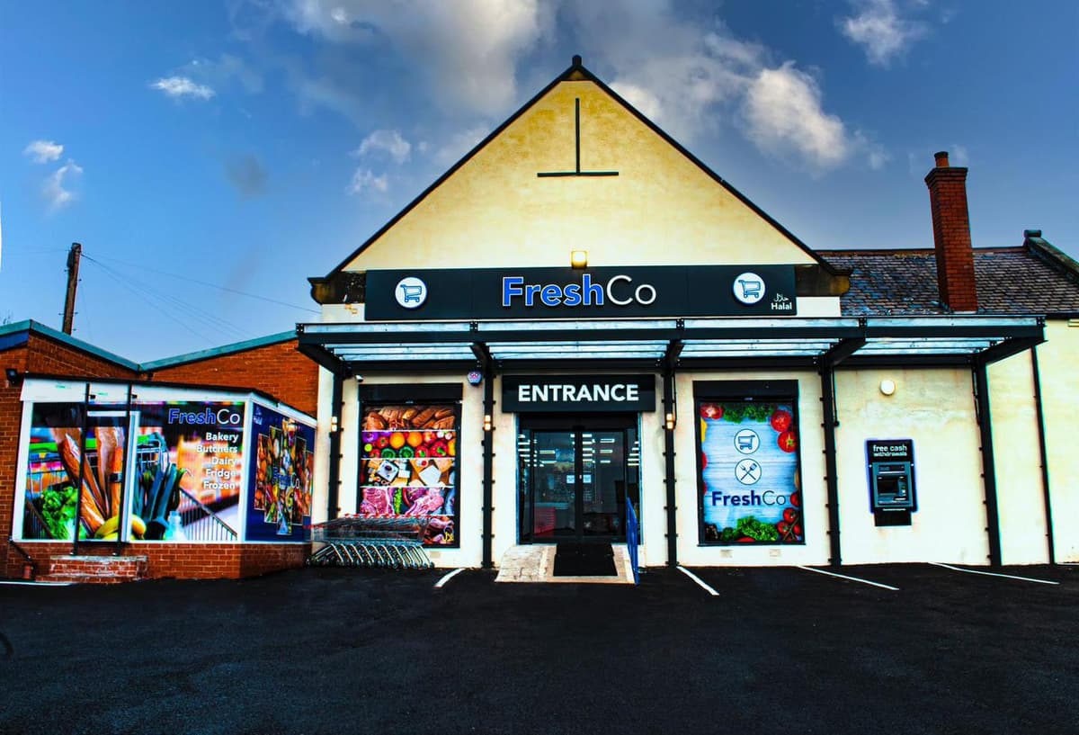 FreshCo | Supermarket and Restaurant